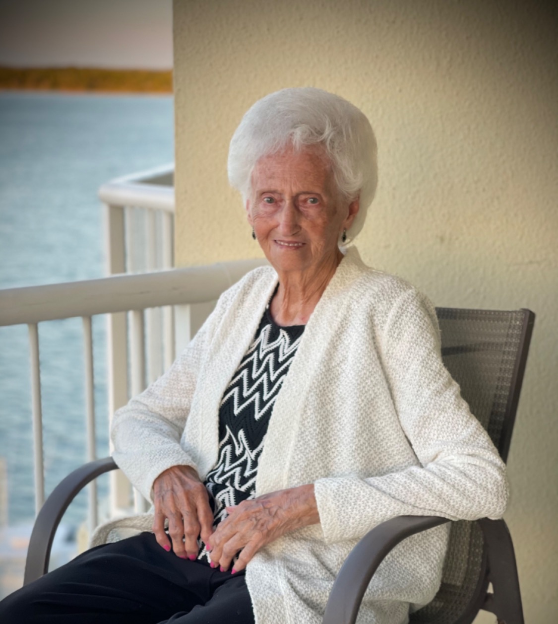 Elameta Adams Barefoot Norris – JoCo Report