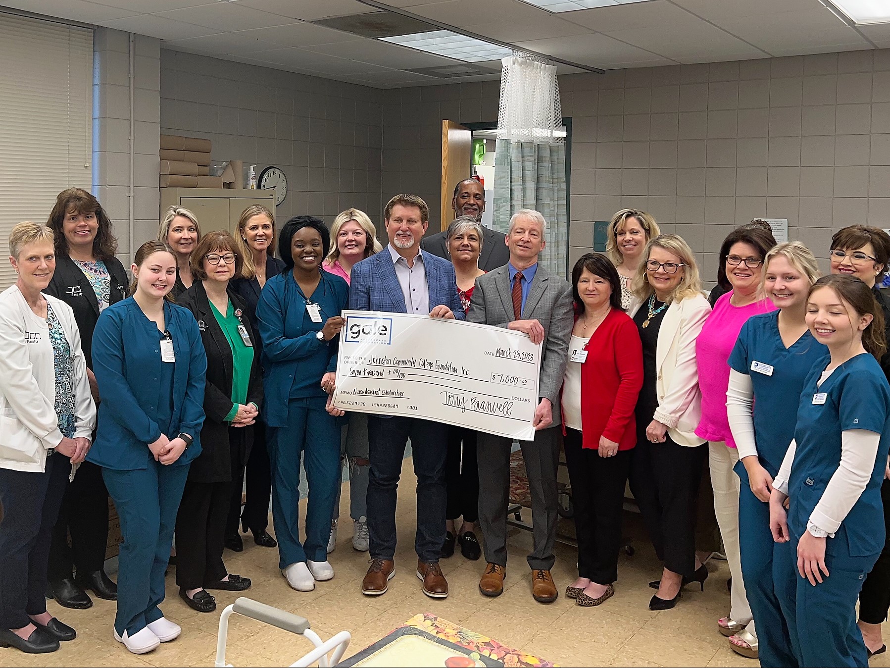 JCC Nursing Students Get Special Gift – JoCo Report