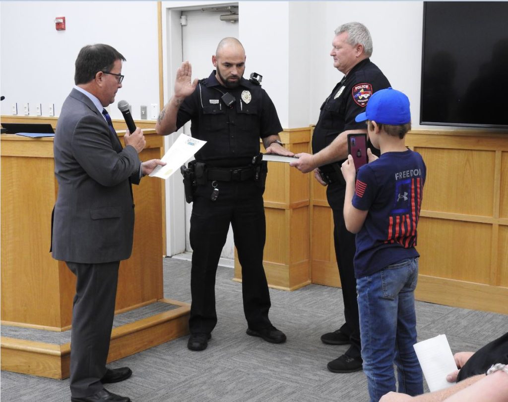 Officer James Davis Takes Police Oath – JoCo Report