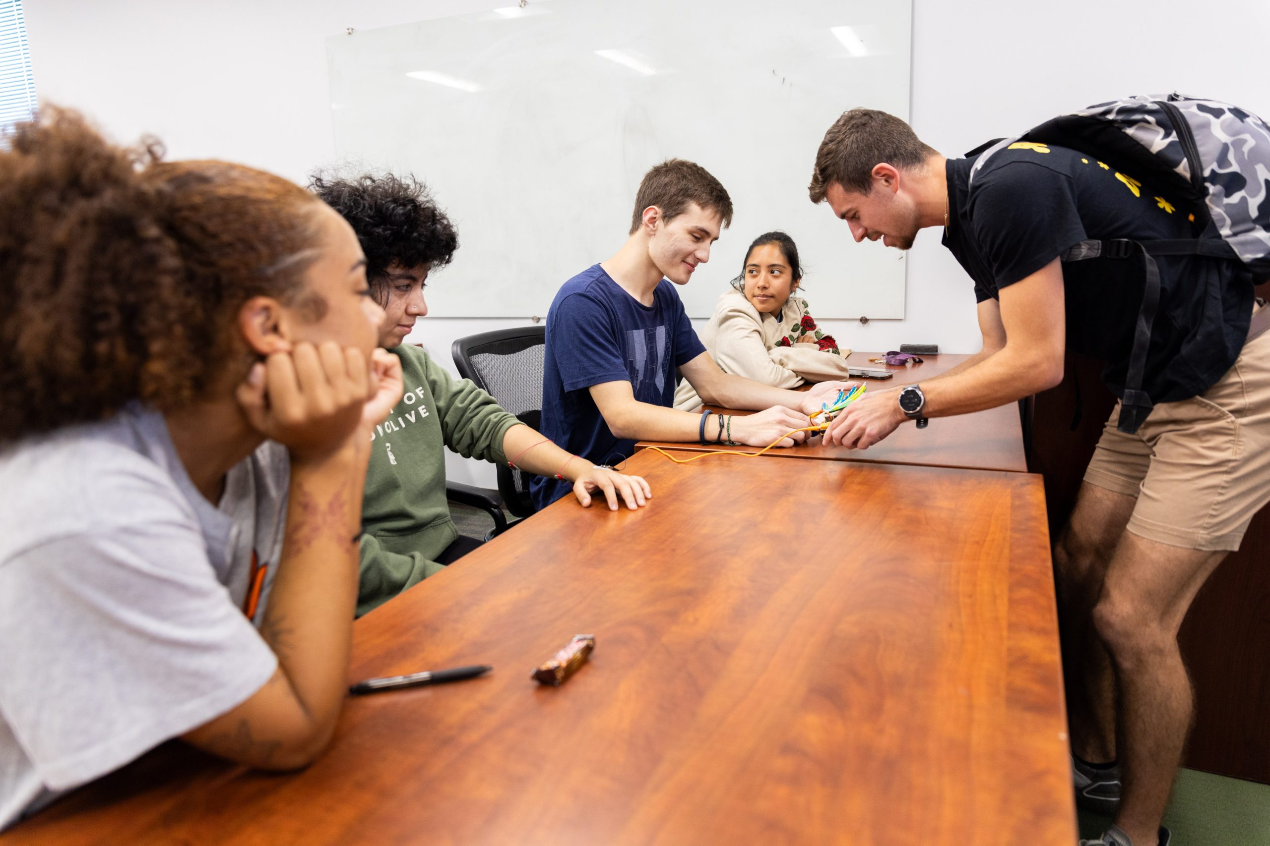 UMO Students Build And Test Prosthetic Hands | JoCo Report