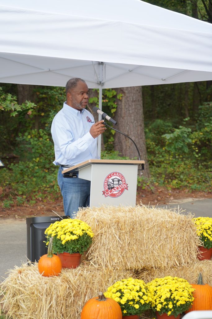 Clayton Library Unveils StoryWalk At East Clayton Community Park – JoCo ...
