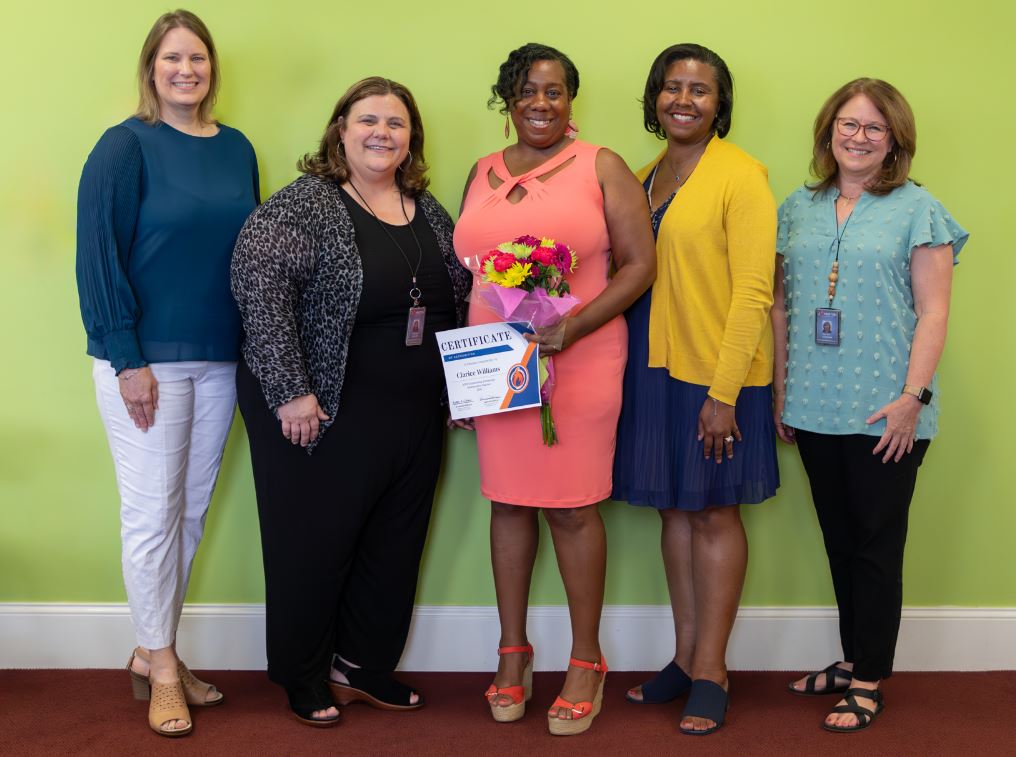Clarice Williams Receives K-5 Outstanding Math Teacher Award – JoCo Report