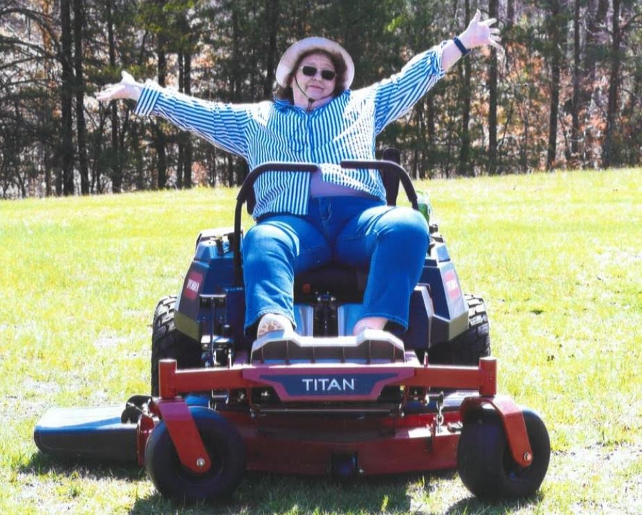 Rochelle West Barnes | JoCo Report