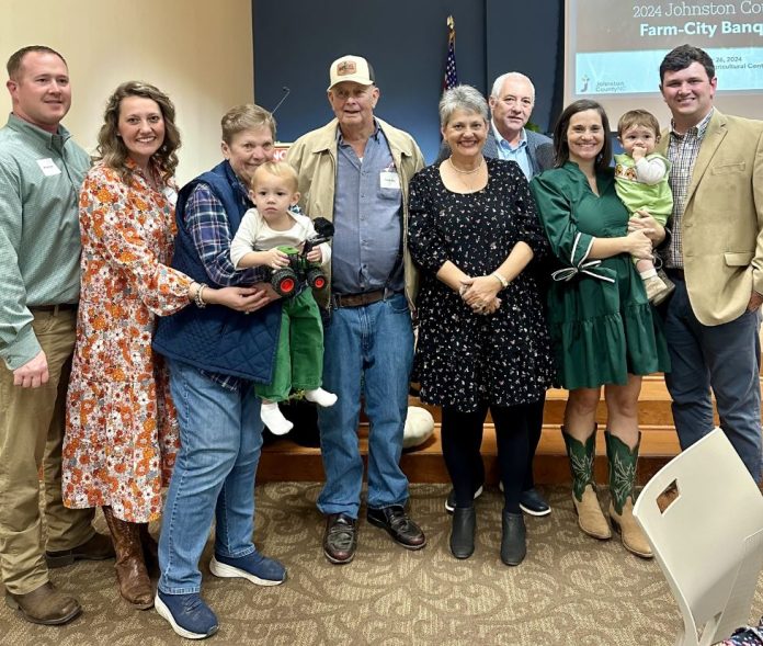 Farm-City Banquet Celebrates Agriculture, Community & Service | JoCo Report