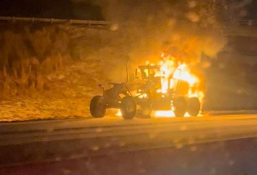Motor Grader Catches Fire While Clearing Interstate – JoCo Report