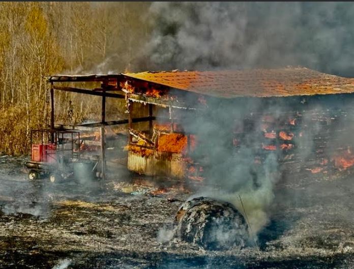 Firefighters Contain Large Brush Fire – JoCo Report