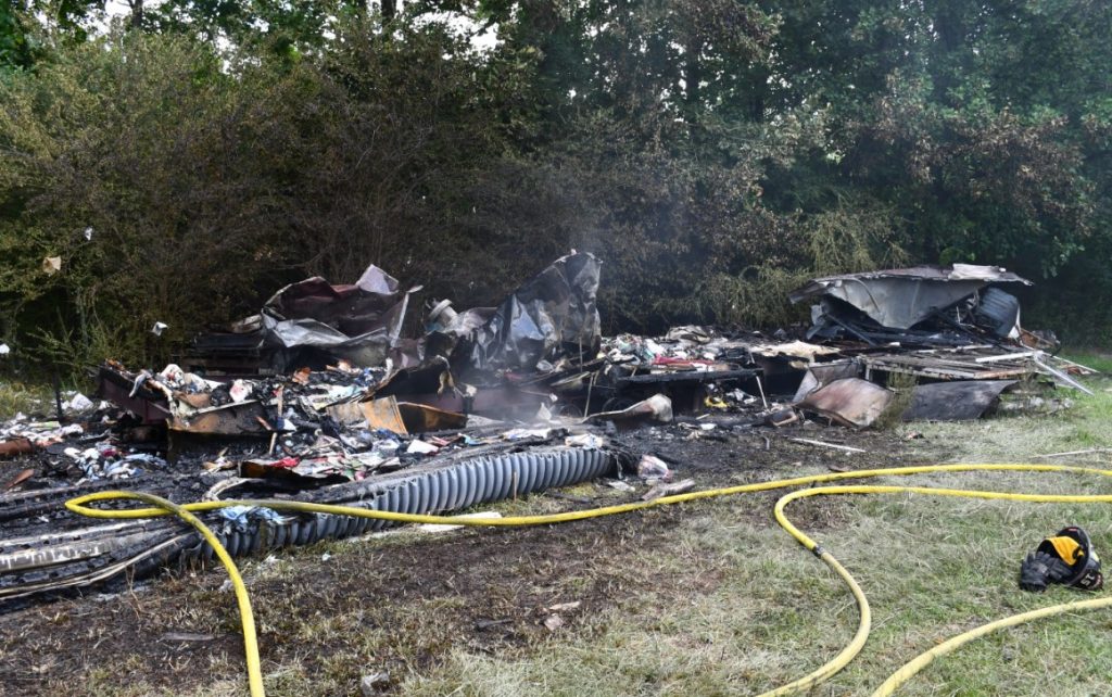 Fire Destroys Mobile Home – JoCo Report
