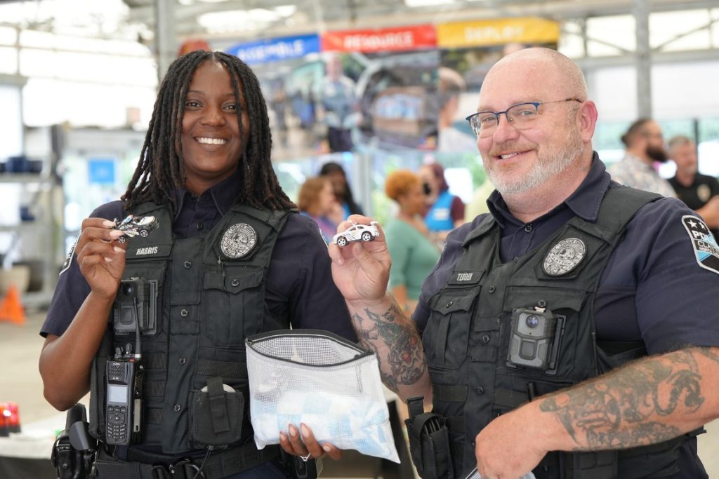 First Responder Come Together To Assemble Trauma Kits4Kids – JoCo Report