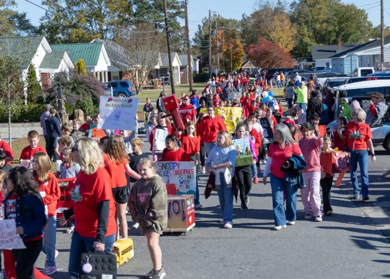 Students Take A Stand Against Drugs In Annual Pine Level Elementary ...