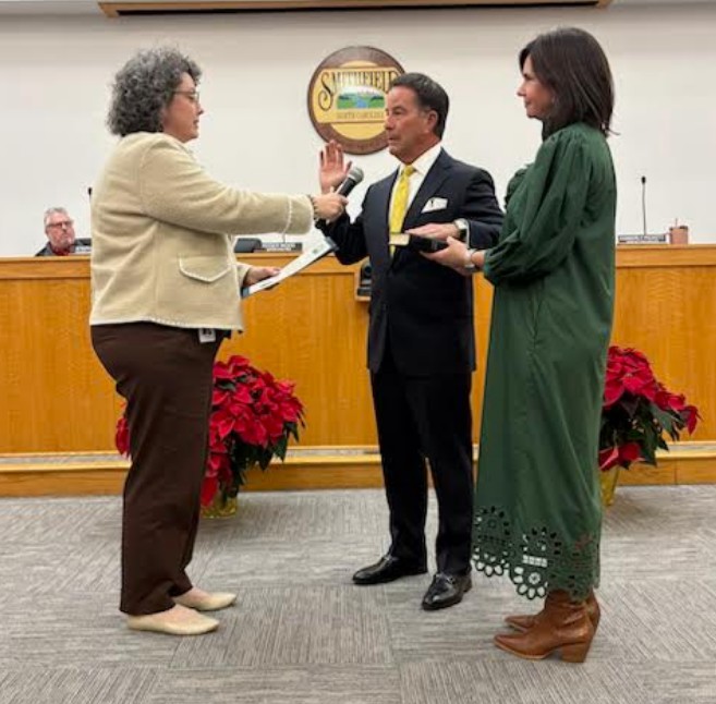 Smithfield Holds Swearing-In Ceremony – JoCo Report