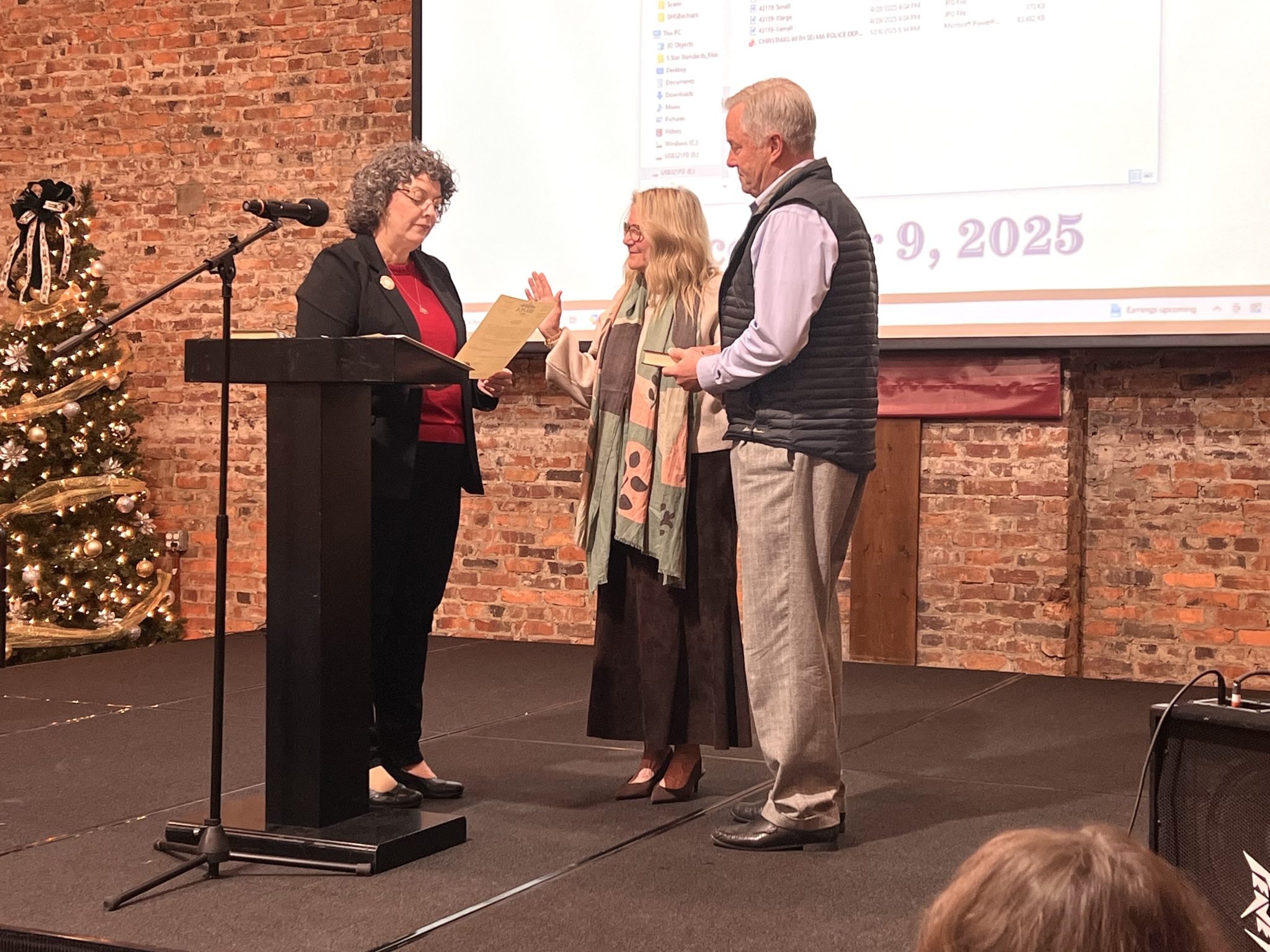 Selma Town Leaders Officially Sworn In – JoCo Report