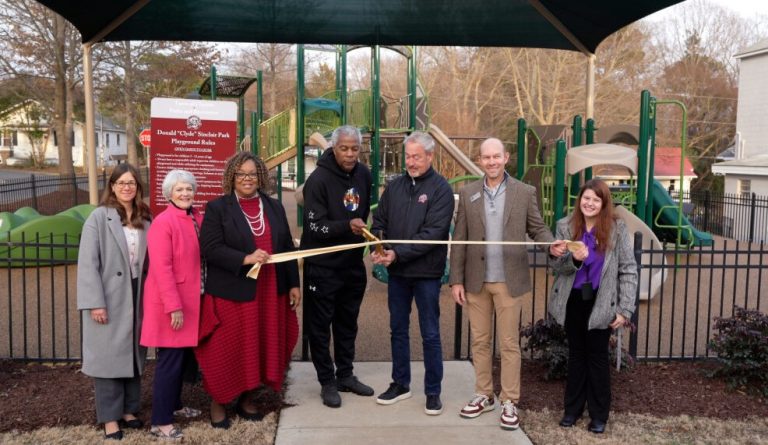 Donald “Clyde” Sinclair Park Unveils New Playground – JoCo Report